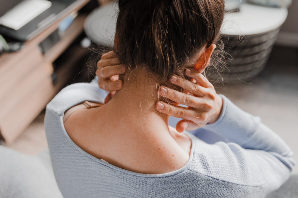 Car Accident Whiplash Treatment: What You Need to Know - Crash Pain ...